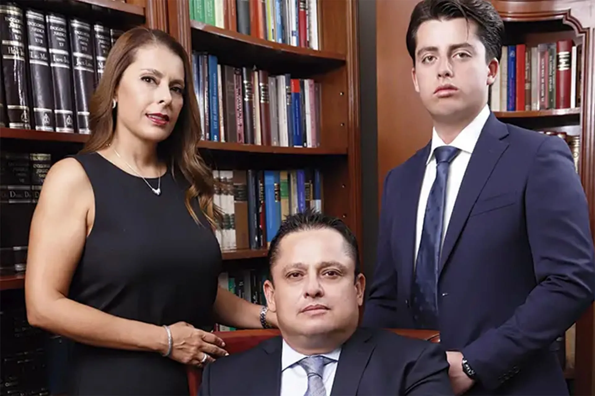 González Reyes & Abogados Asociados - Revista Pro León