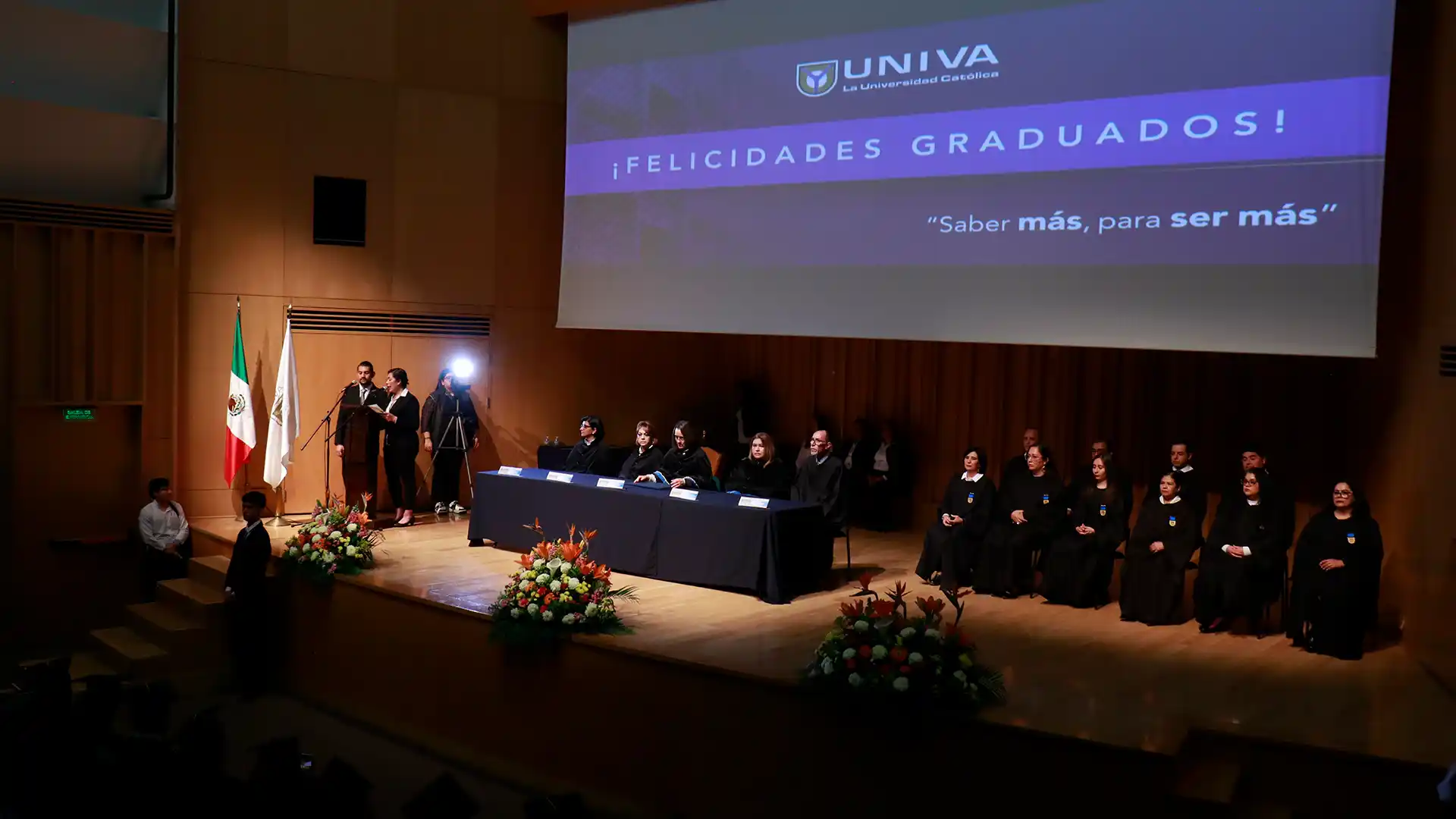 UNIVA despide a su generación 2021-2024 - Revista Pro León