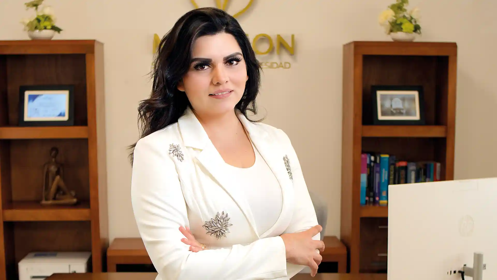 Dra. Sahara León - Revista Pro León
